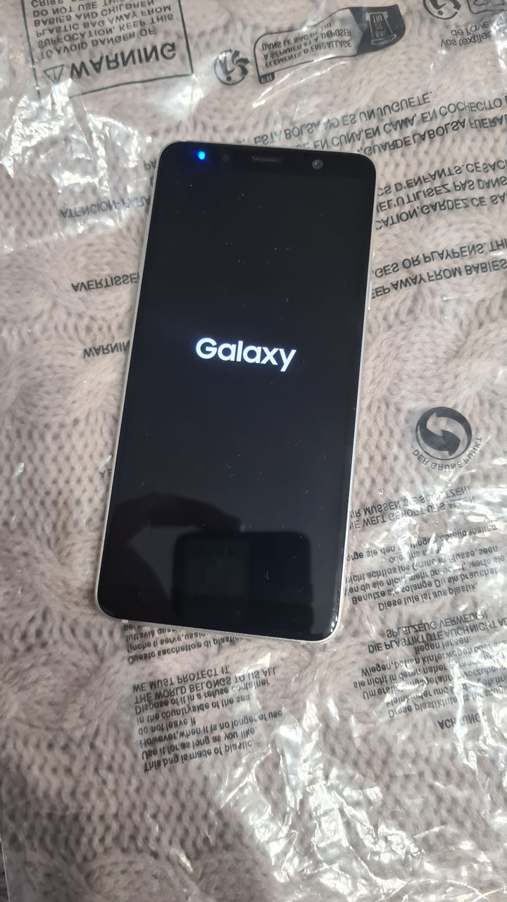 Samsung galaxy feel 2. 400 lei