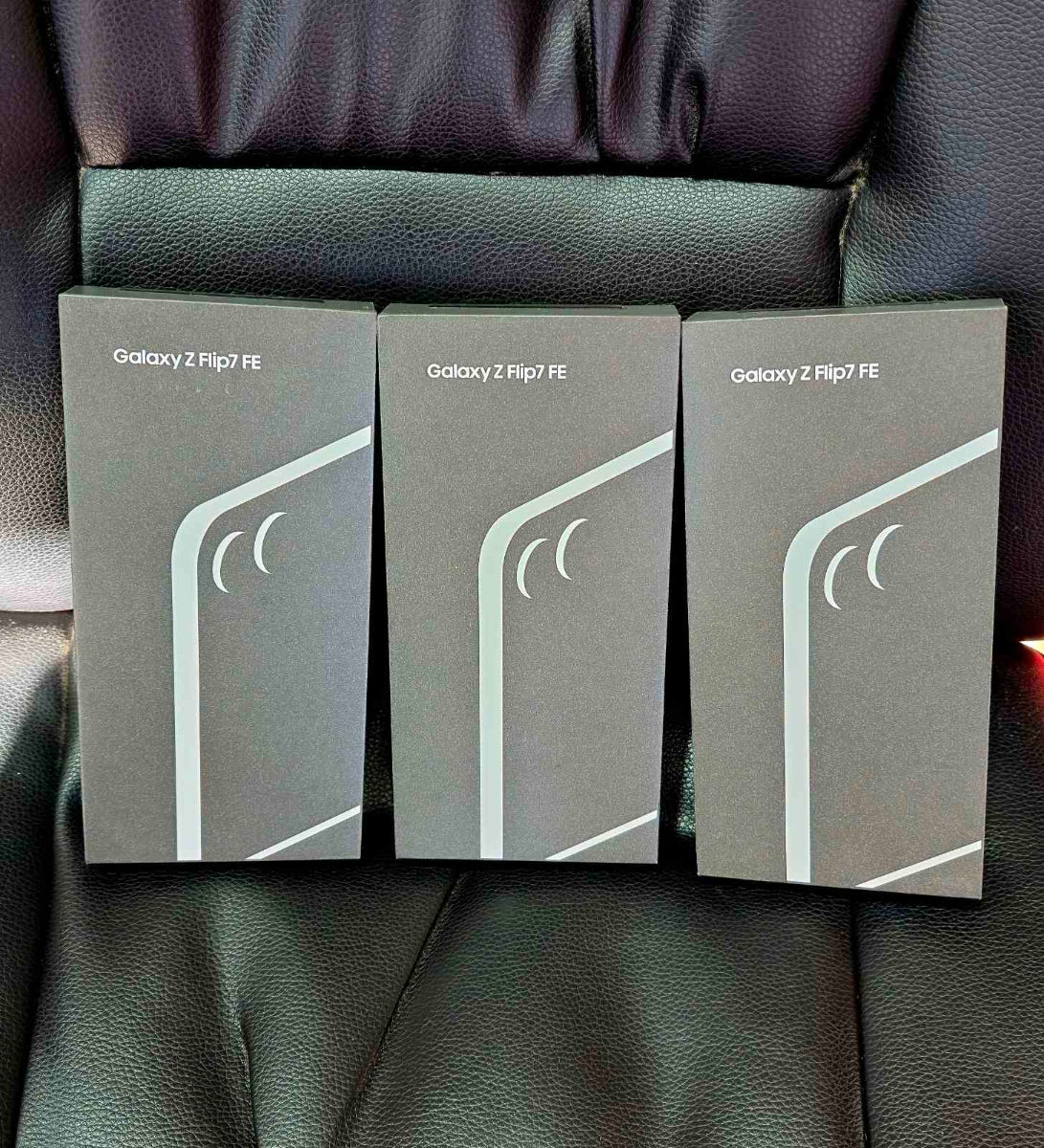 Absolut noi !!! Samsung Galaxy Z Flip 7Fe. S25Ultra. S25 Edge. S25 ...