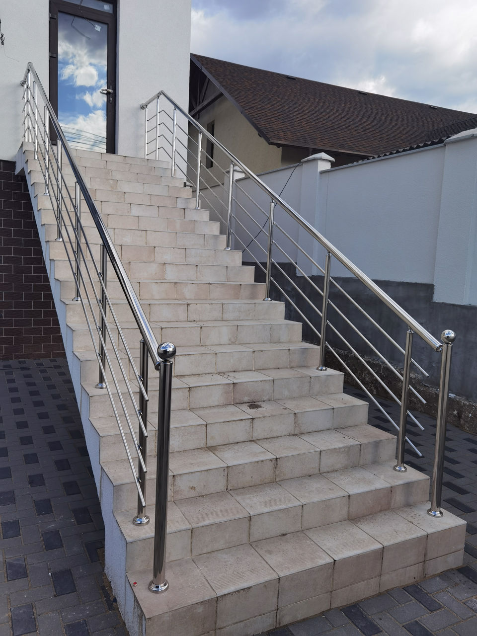 Balustrada din inox.