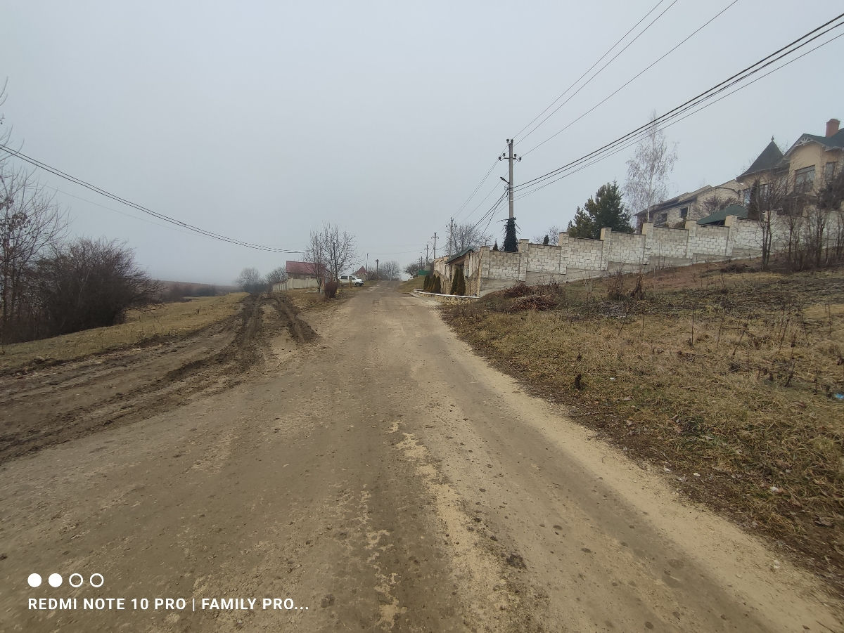 Spre vinzare teren pentru constructie