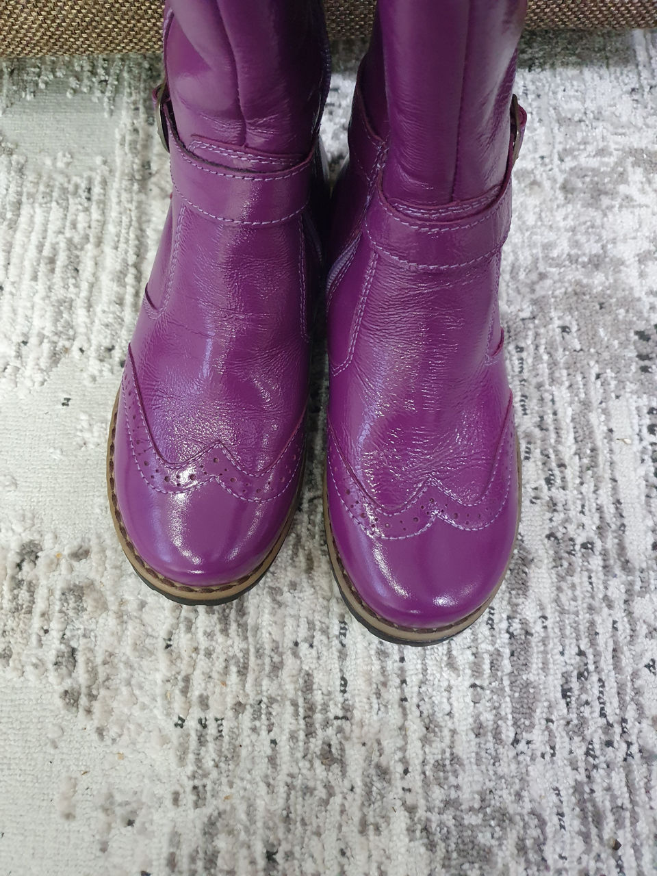 Ciubote noi de iarnă, piele naturală, marimea 32