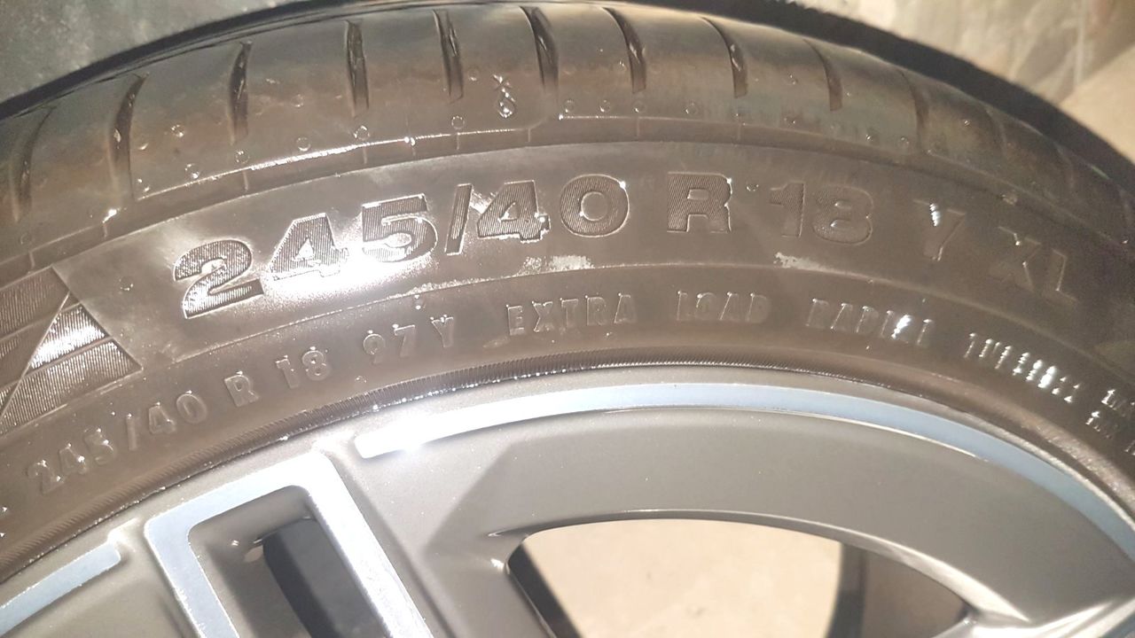 R18 225/45-245/40 C Class