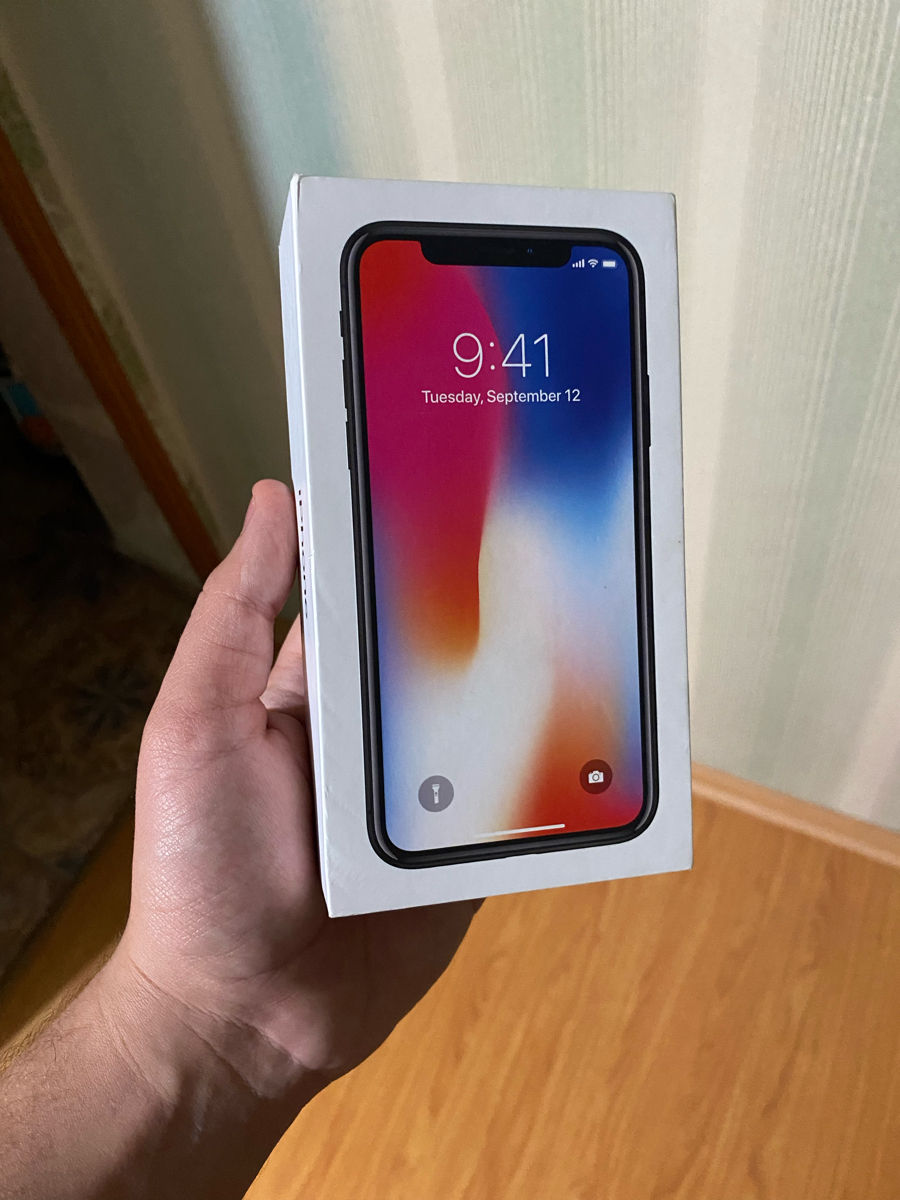 iPhone X!