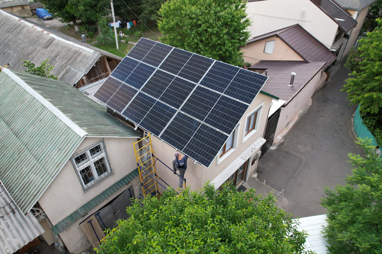 Panouri solare InterEnergy 560W, producator Japonia (Leapton)