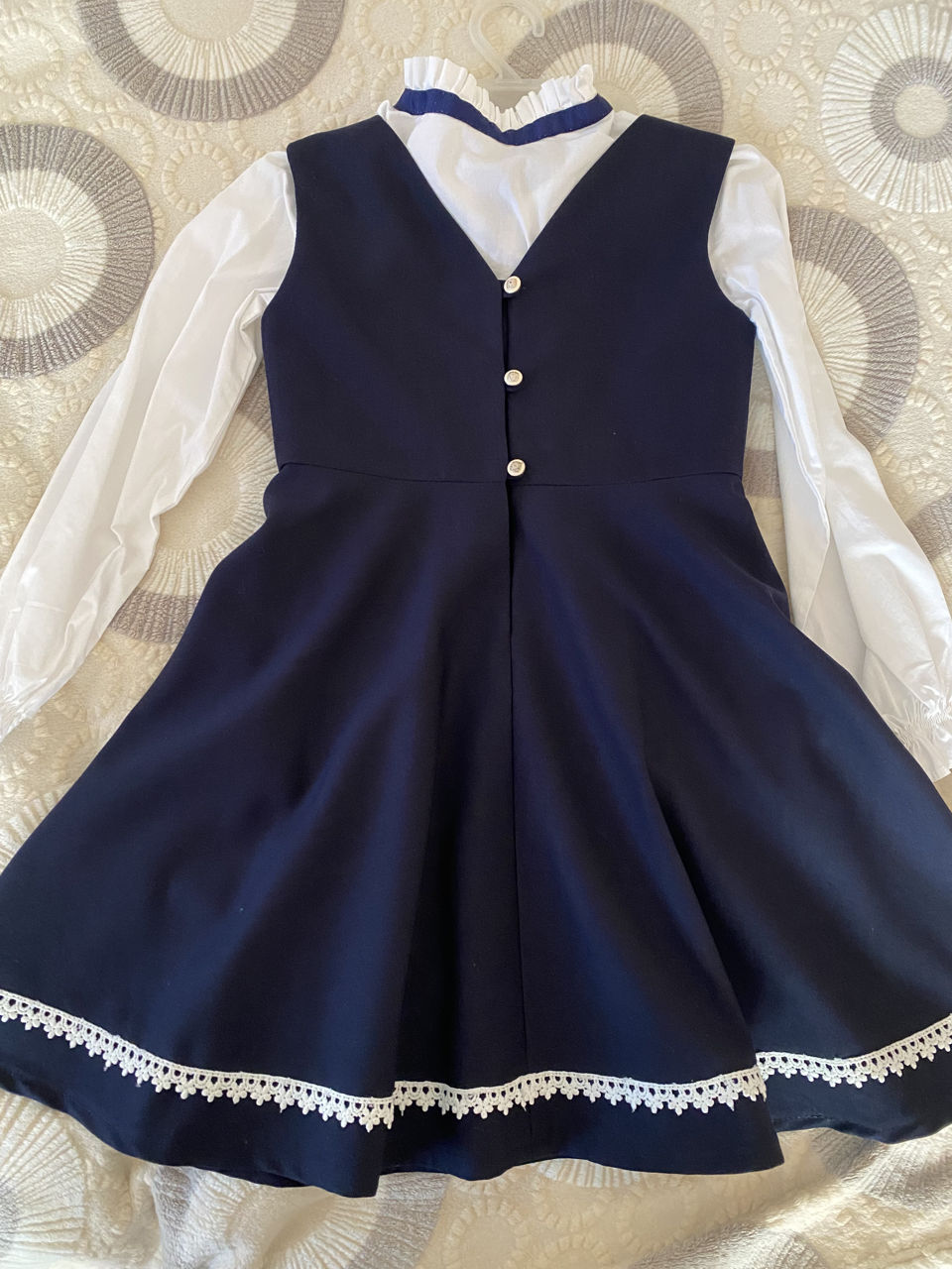 Vind forma scolara pentru clasa 1