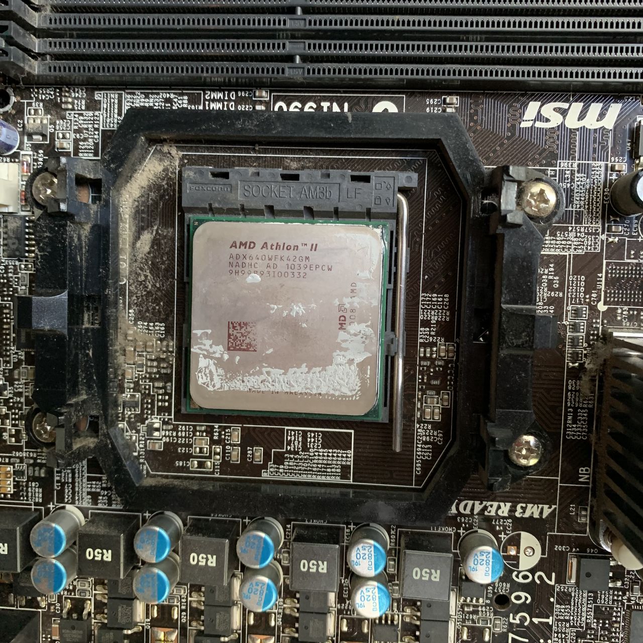 AMD Athlon II X4 640 + MSI 785GM-E65