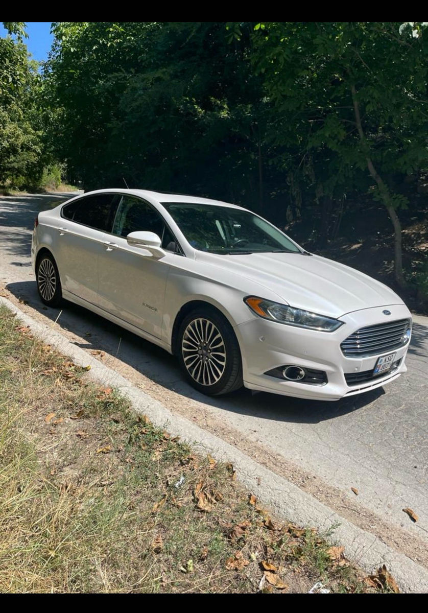 Ford Fusion 2013 г. с пробегом 300 км, Газ / Бензин (пропан), 8999