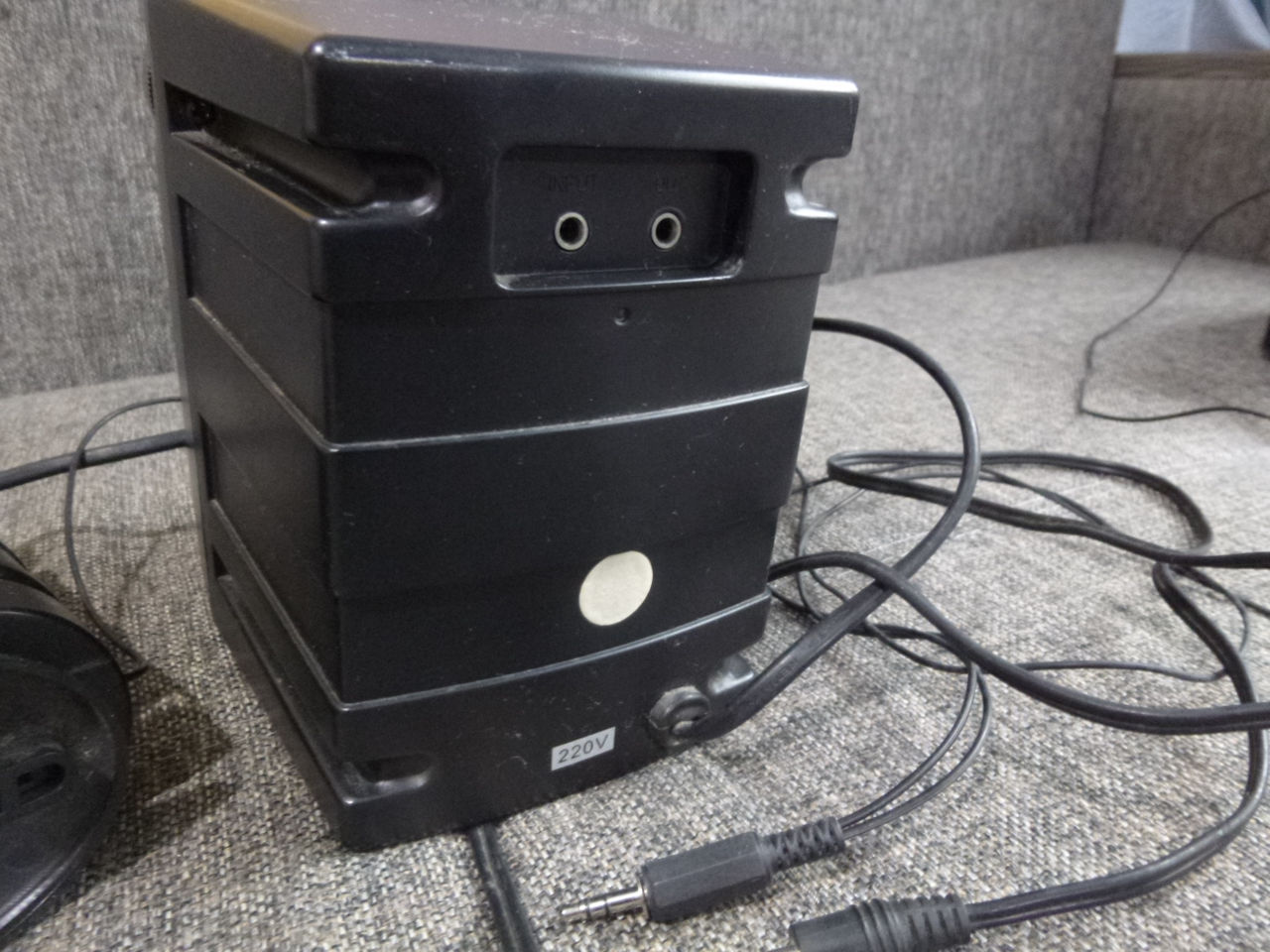 Boxe mici cu amplificator, pentru laptop, telefon, compiuter ...