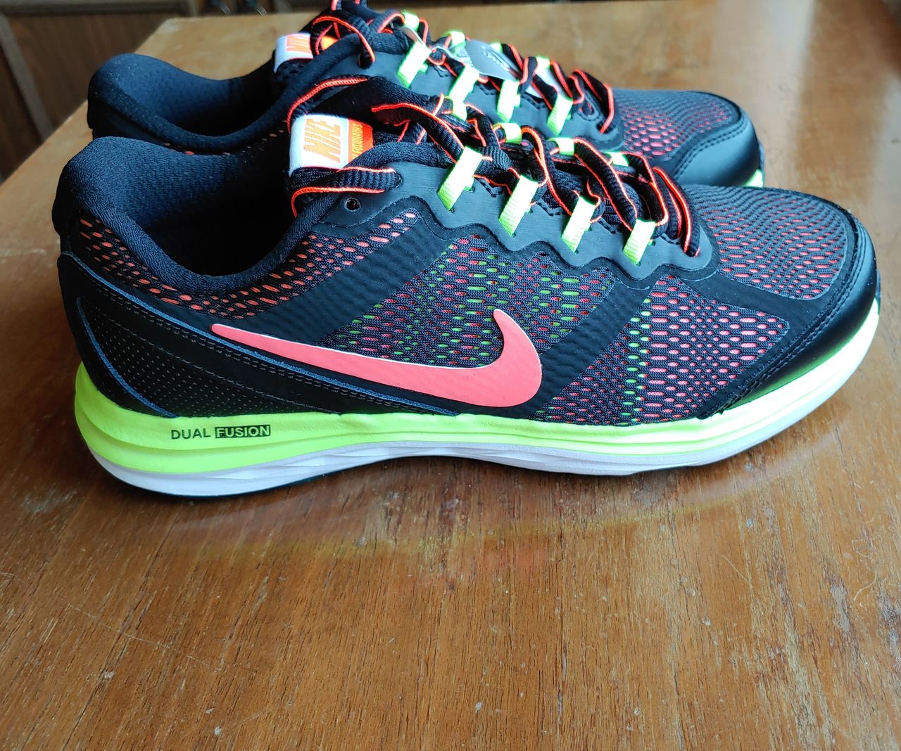 Nike dual fusion run 39 размер