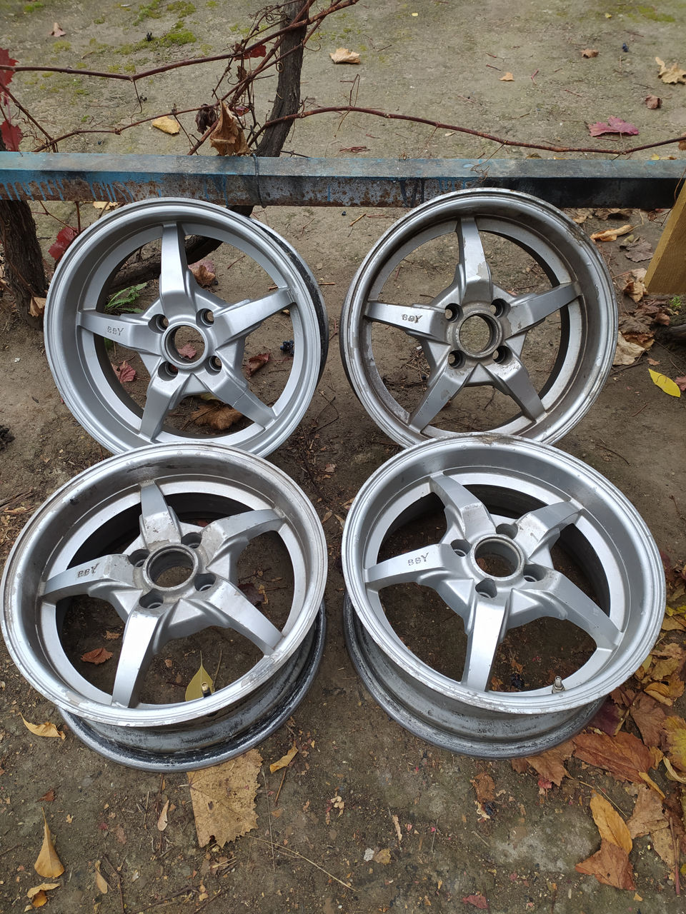 R15 4x100