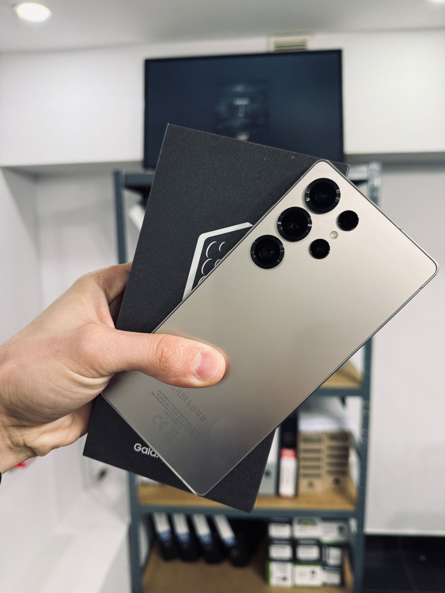 Samsung S25 Ultra Natural Titanium