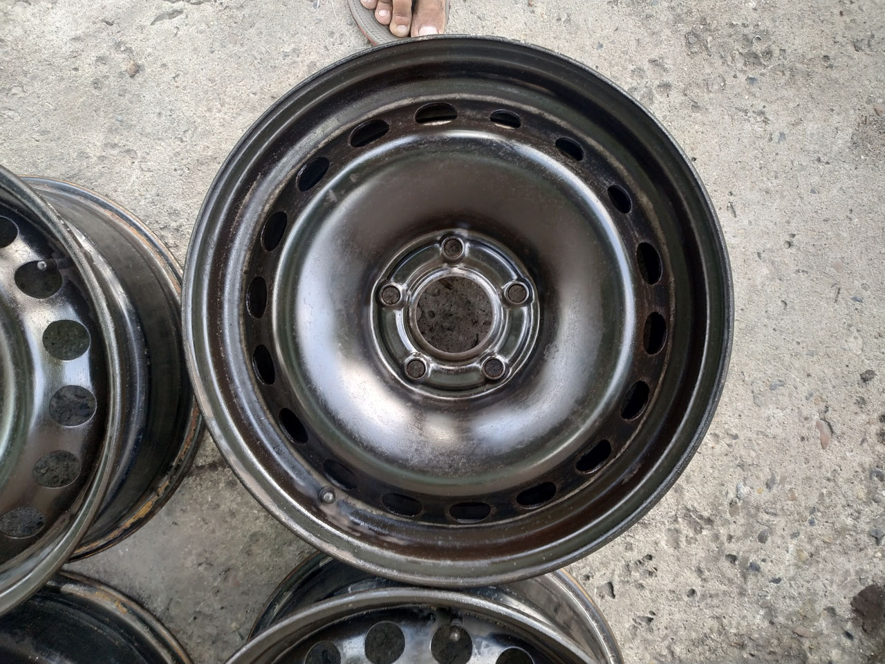 Renault 5/114,3 r16--3шт.