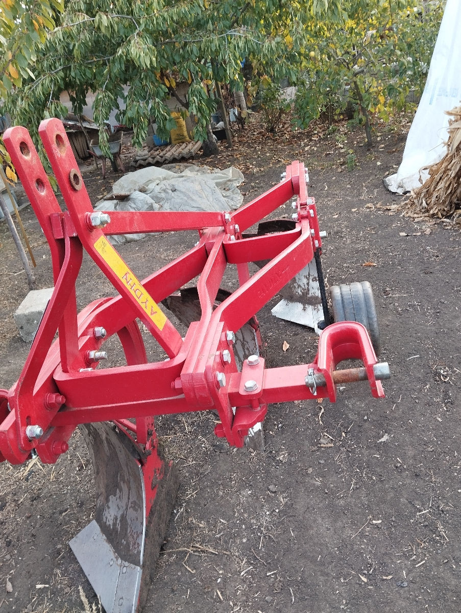 Продам плуг.AYDIN.