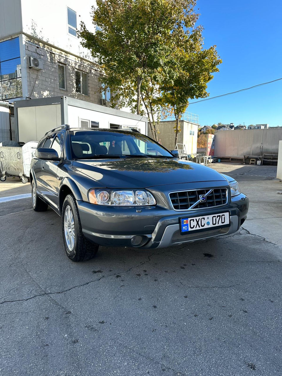 Volvo XC70 an. 2005 cu rulaj 305000 km, Gaz / Benzină (propan), 7800