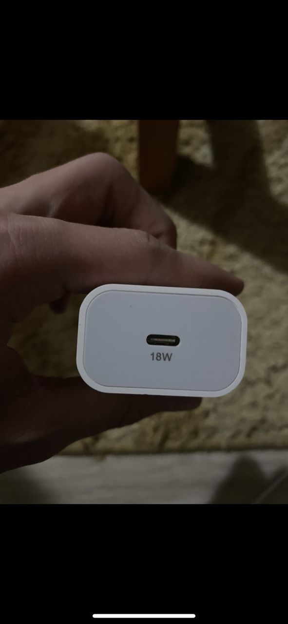 Incarcator iphone 18W