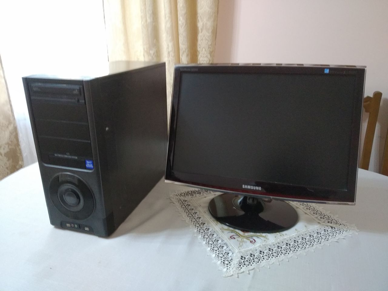 AMD Athlon Procesor 2.90 GHz HDD - 1024, monitor/ tv diag-22, 2800 lei