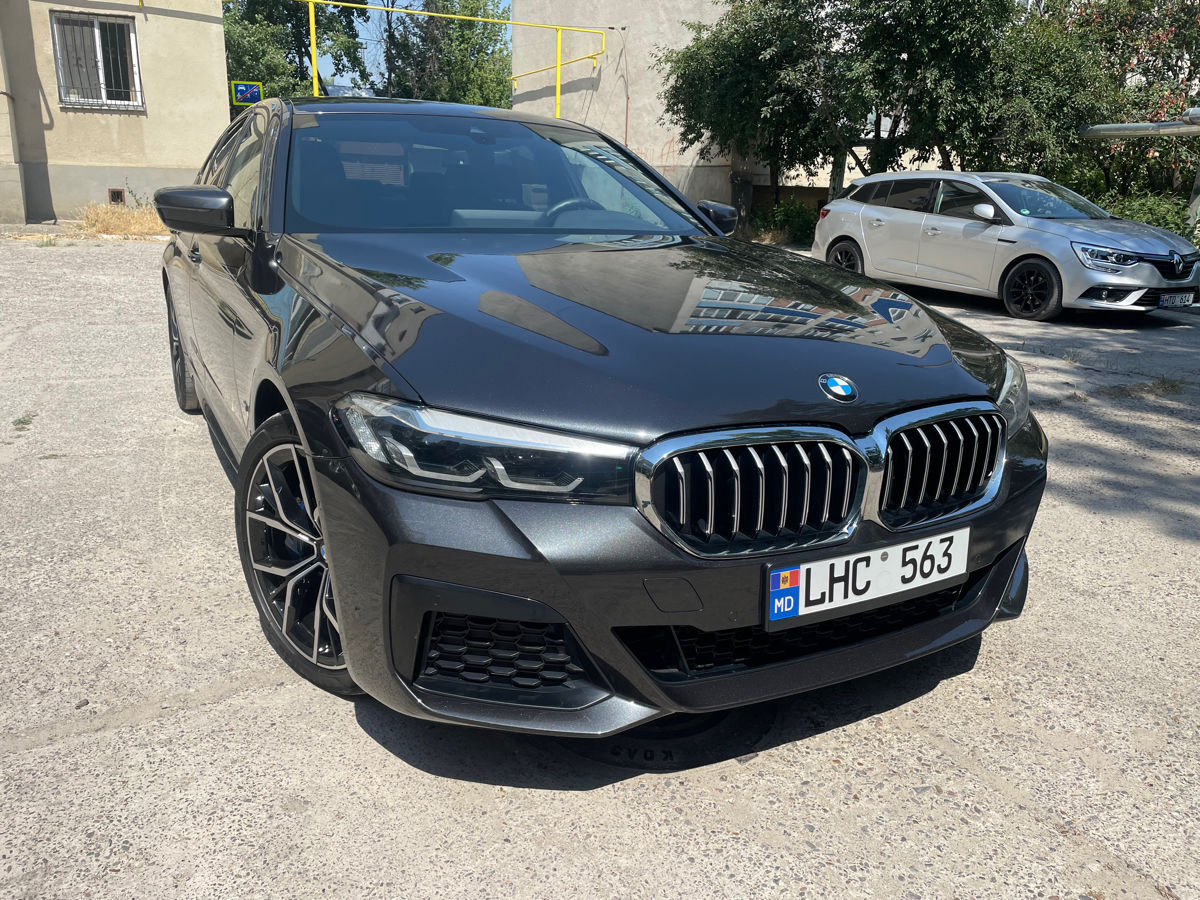 BMW 5 Series an. 2020 cu rulaj 200000 km, Plug-in Hybrid (benzină), 27500