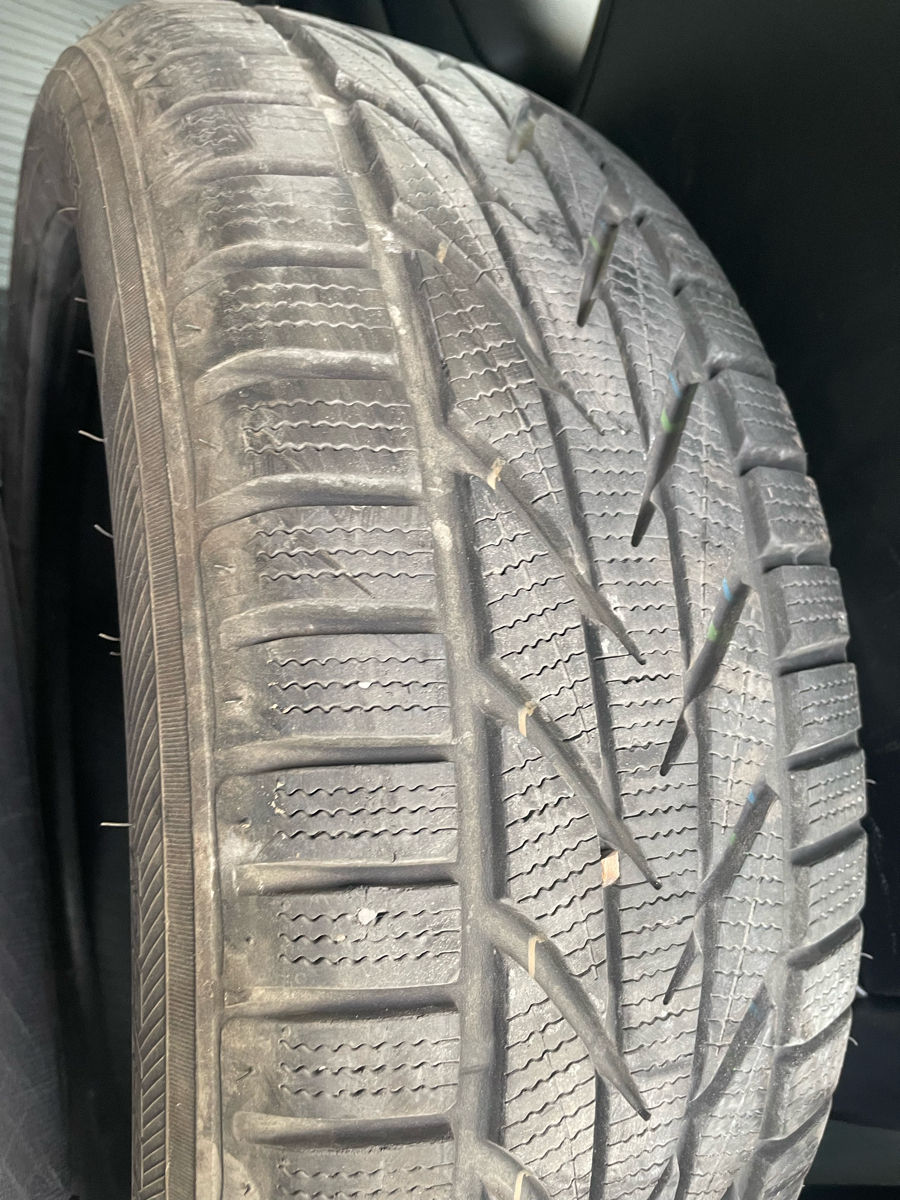 R16 195/55 Toyo 4buc