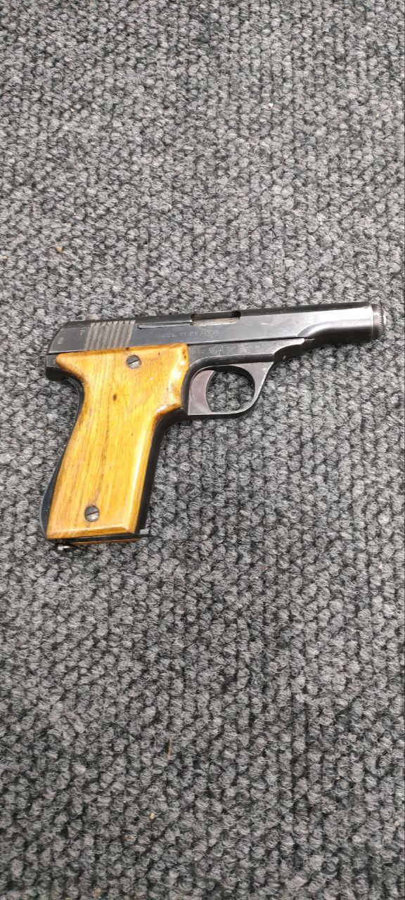 Pistol cu glonț MAB model D