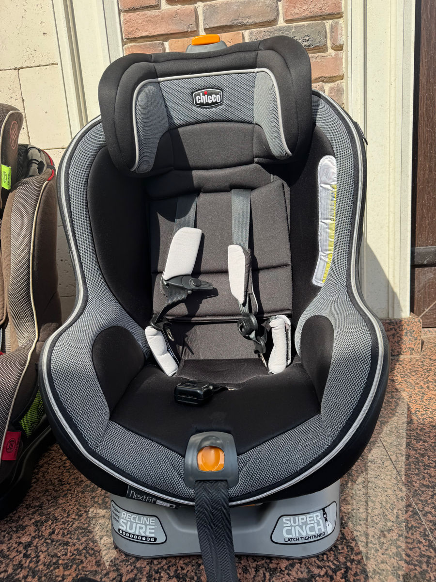 Scaun auto Chicco Nextfit Zip