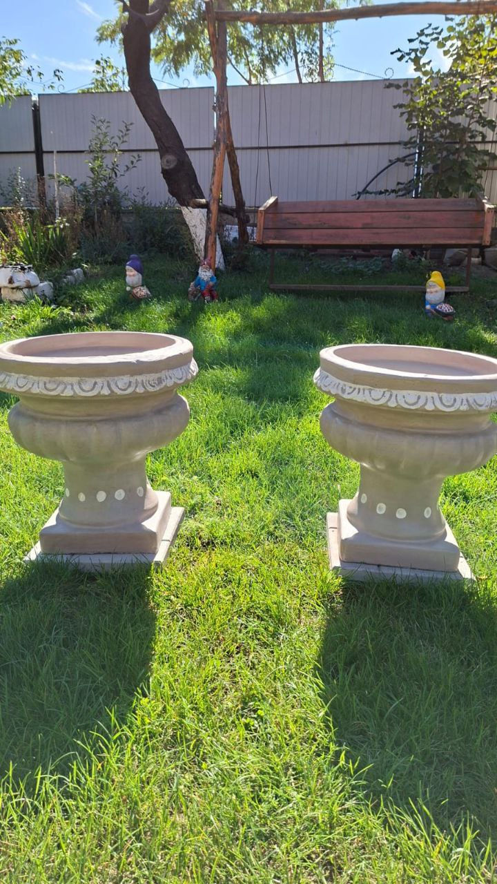 Ghiveci / Vază pentru Flori 39 cm – Handmade din Beton