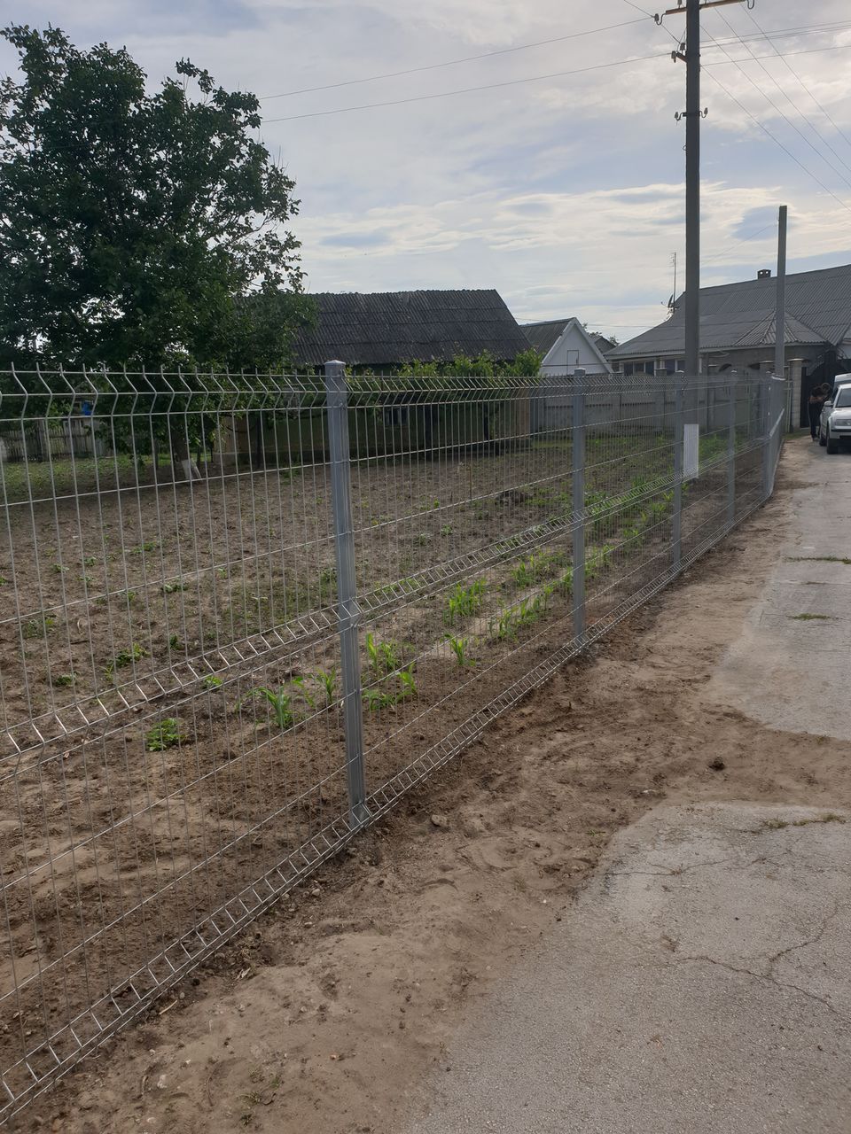 Casa bătrâneasca in s.Tantareni.Situata in centru satului
