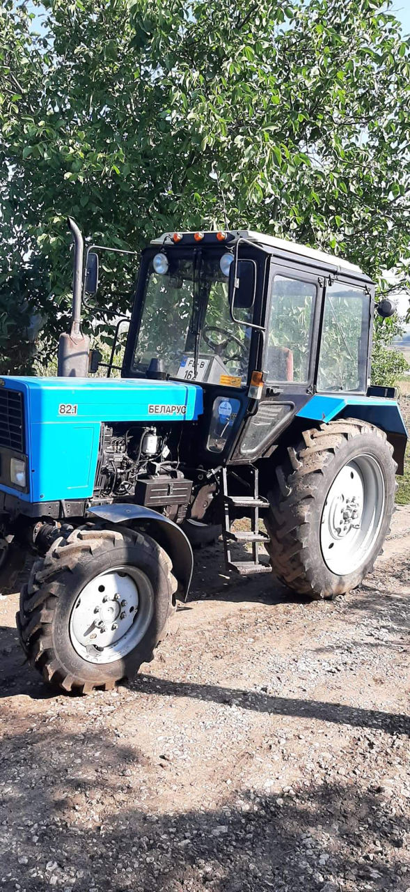 Vînd tractor MTZ-82.1