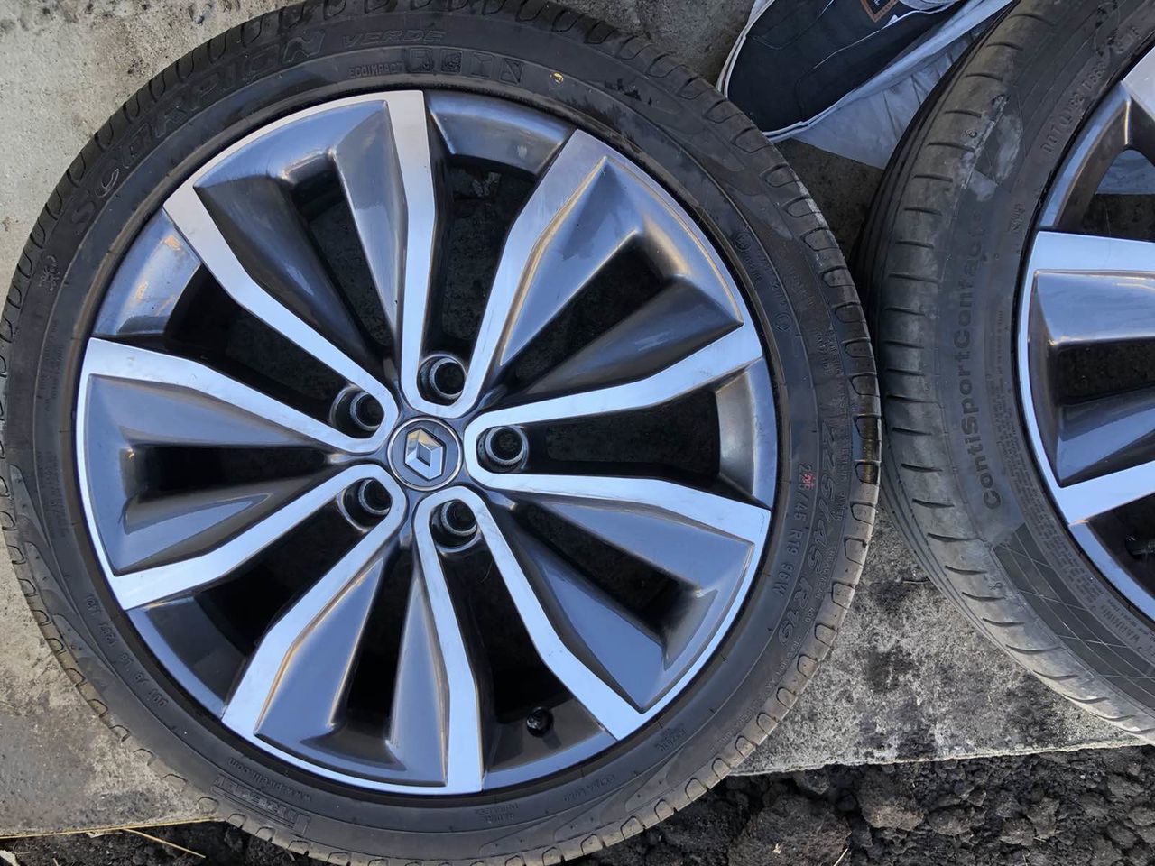 Renault Jante cu anvelope