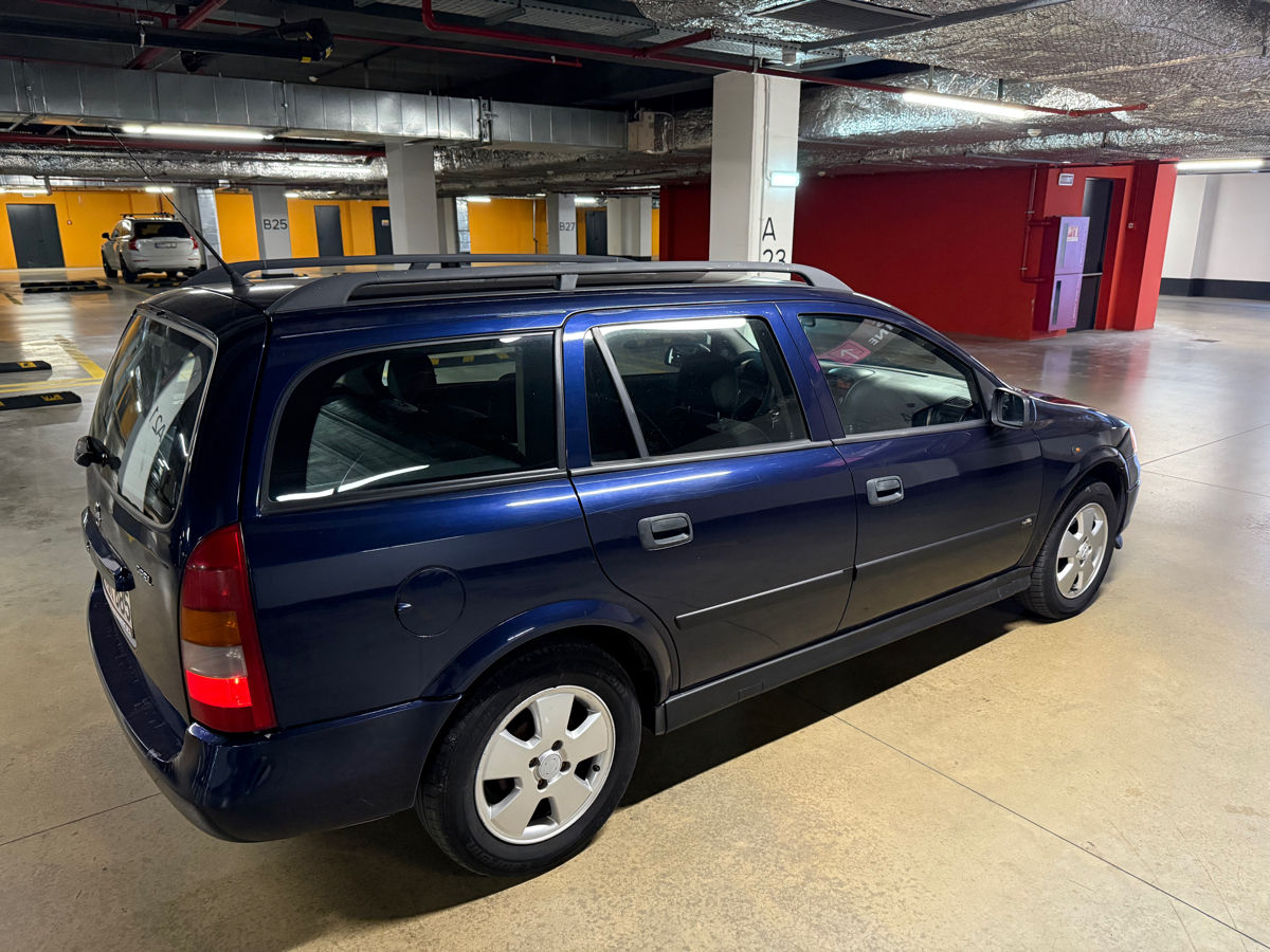 Opel Astra an. 2002 cu rulaj 1 km, Diesel, 3300