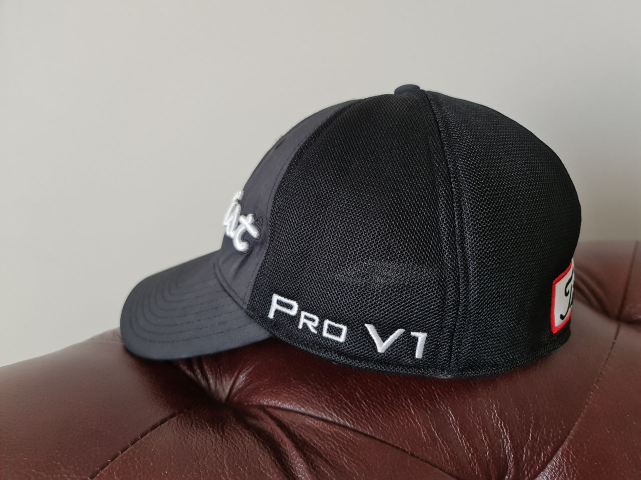 Chipiu Titleist Pro V1 by New Era