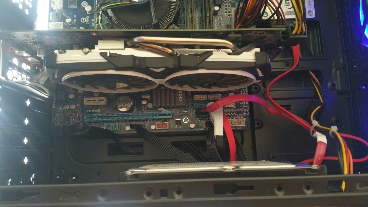 Gaming compiuter cpu i7 //ram 16gb // MSI Gaming Radeon RX 570 256-bit ...