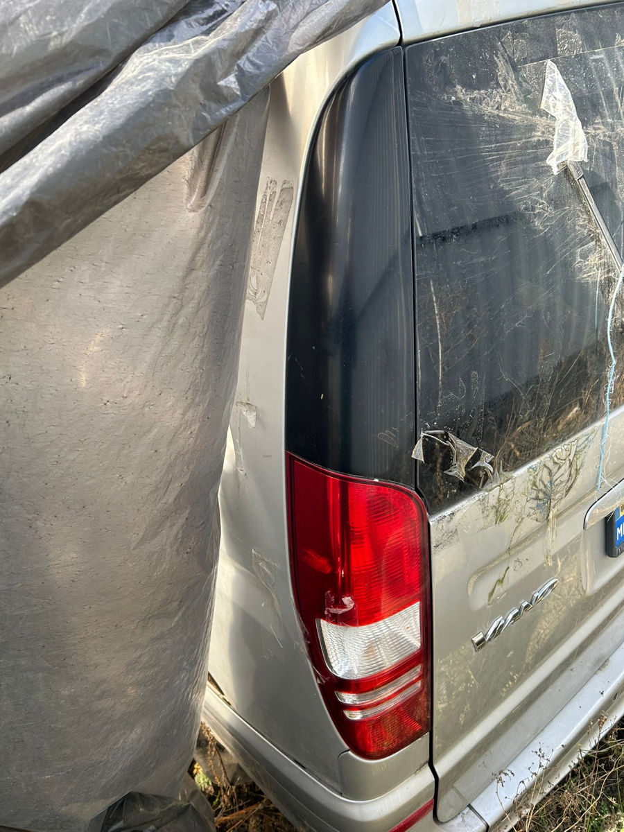 Stopuri spate Mercedes Viano