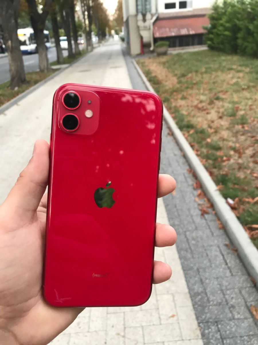 iPhone 11 RED