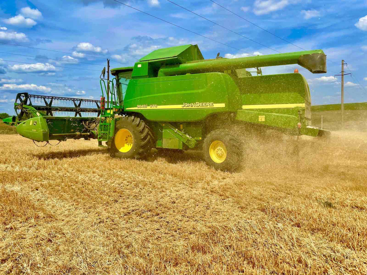 Servicii de recoltare