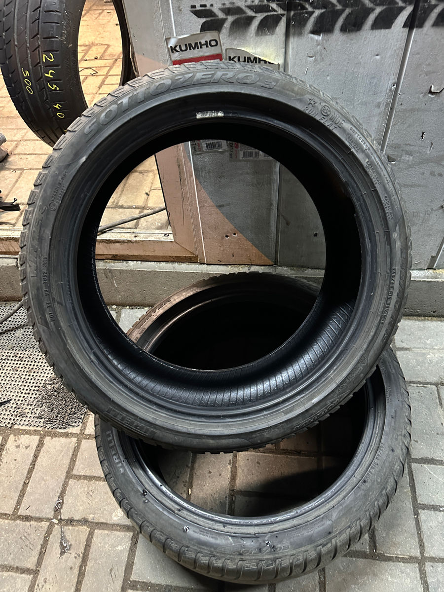 245/40R19 pirelli