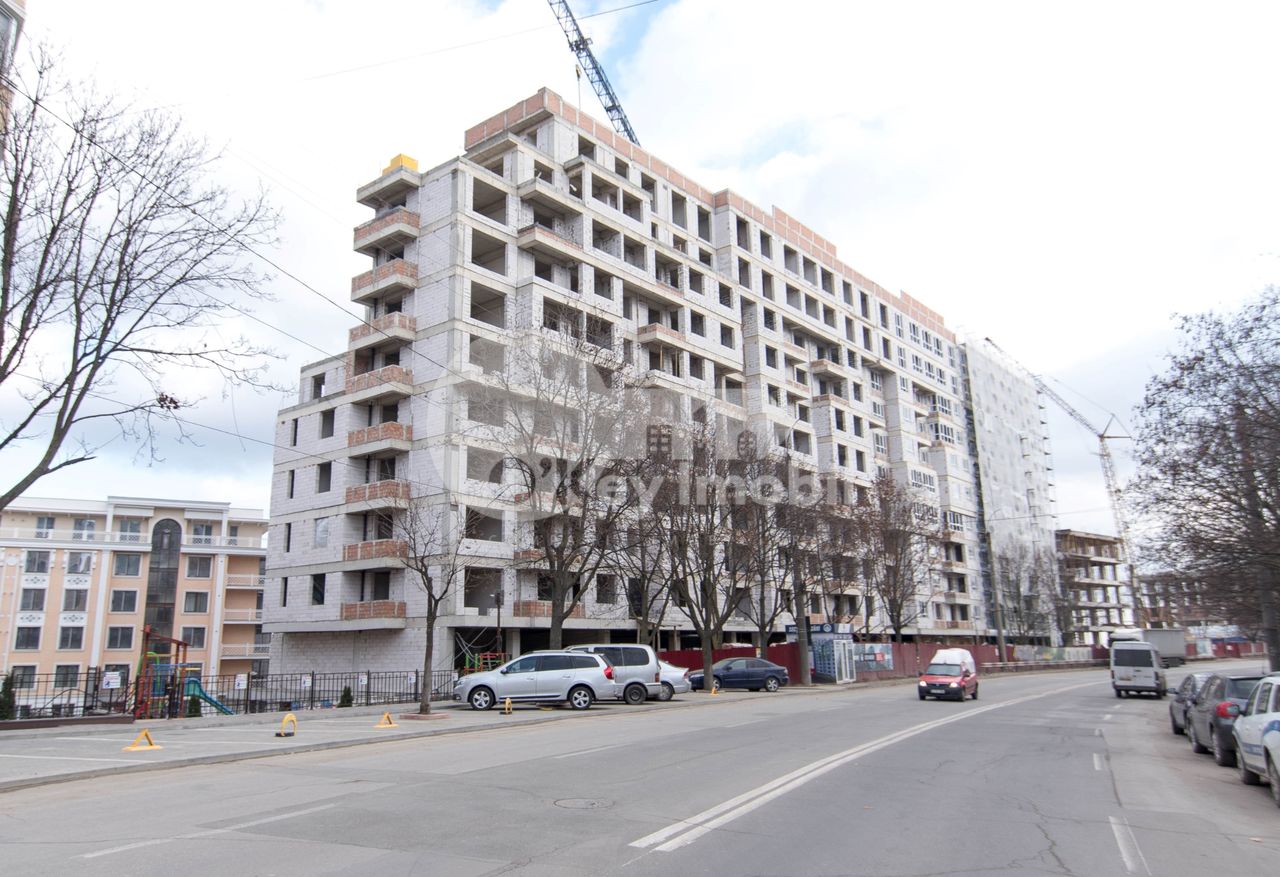 Apartament cu 1 cameră, str. Liviu Deleanu, Buiucani, 28500€