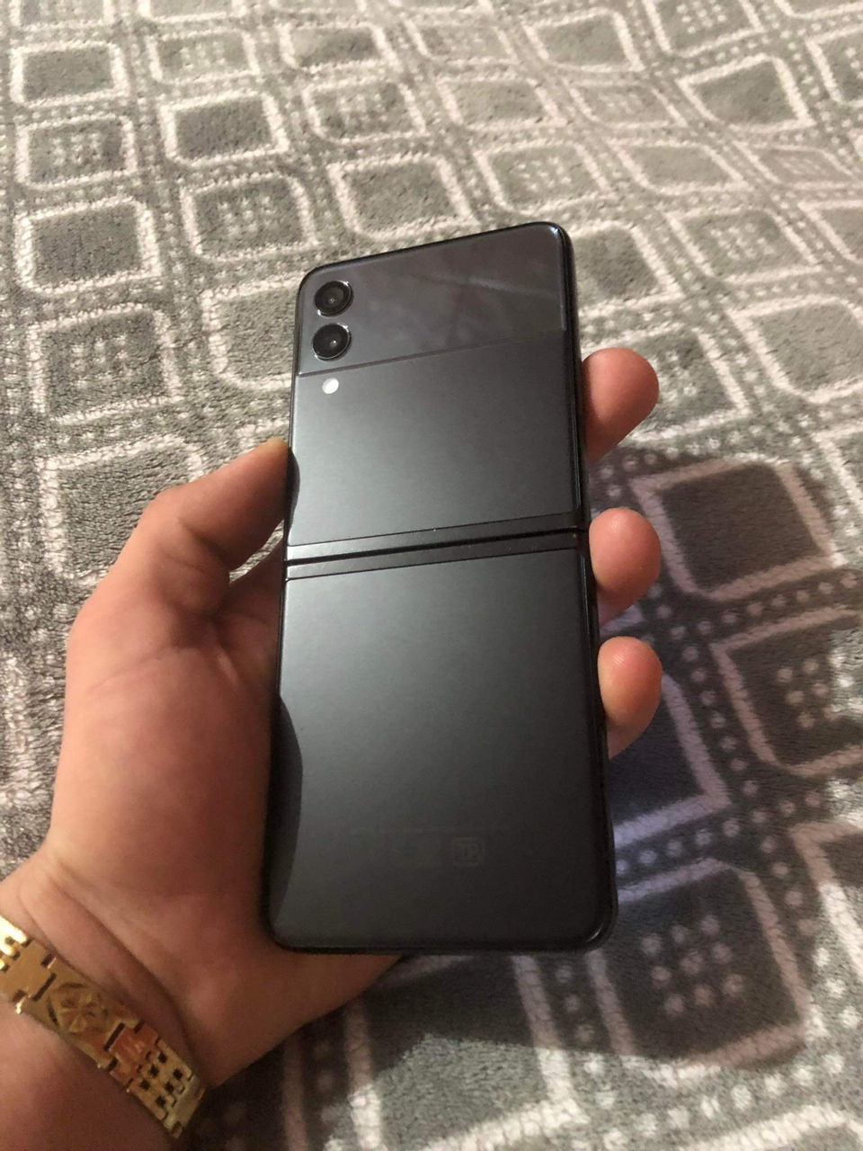 Samsung Galaxy Flip3