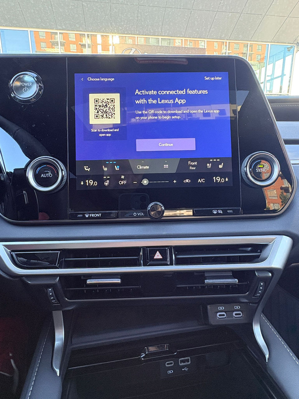 Lexus RX Series an. 2025 cu rulaj 10 km, Hybrid, 55450