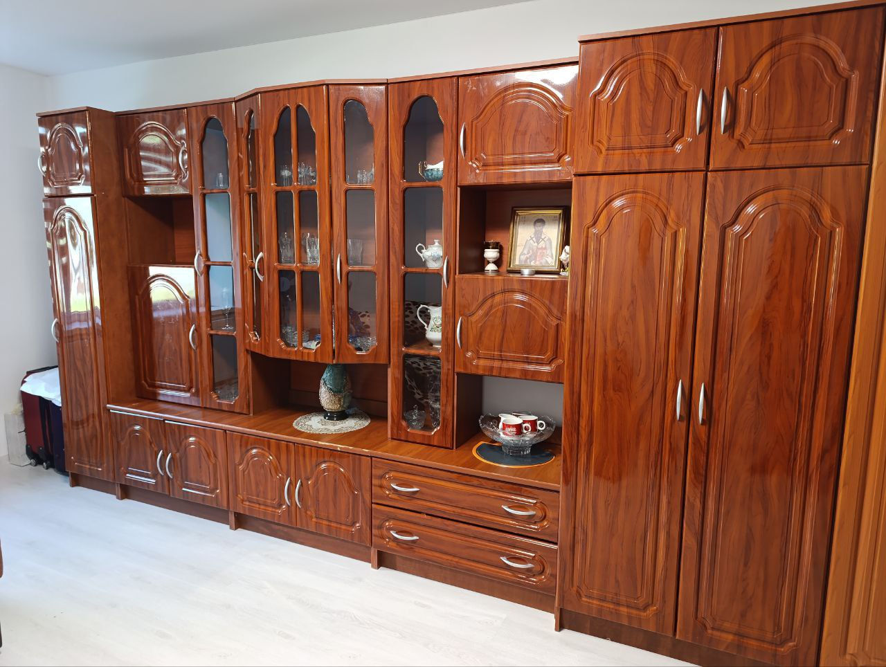Mobilier clasic – Stare excelentă!
