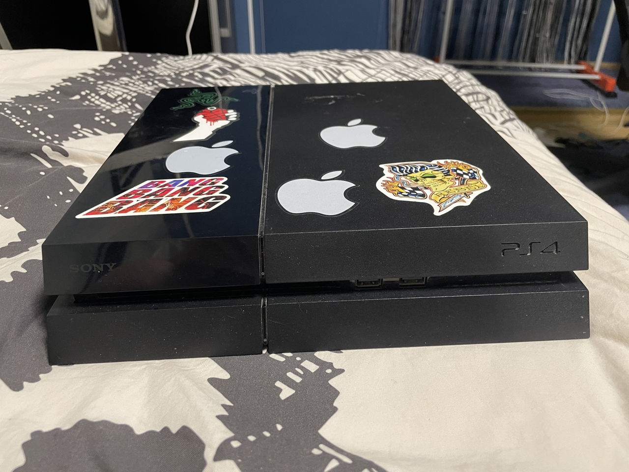 PlayStation 4 Fat