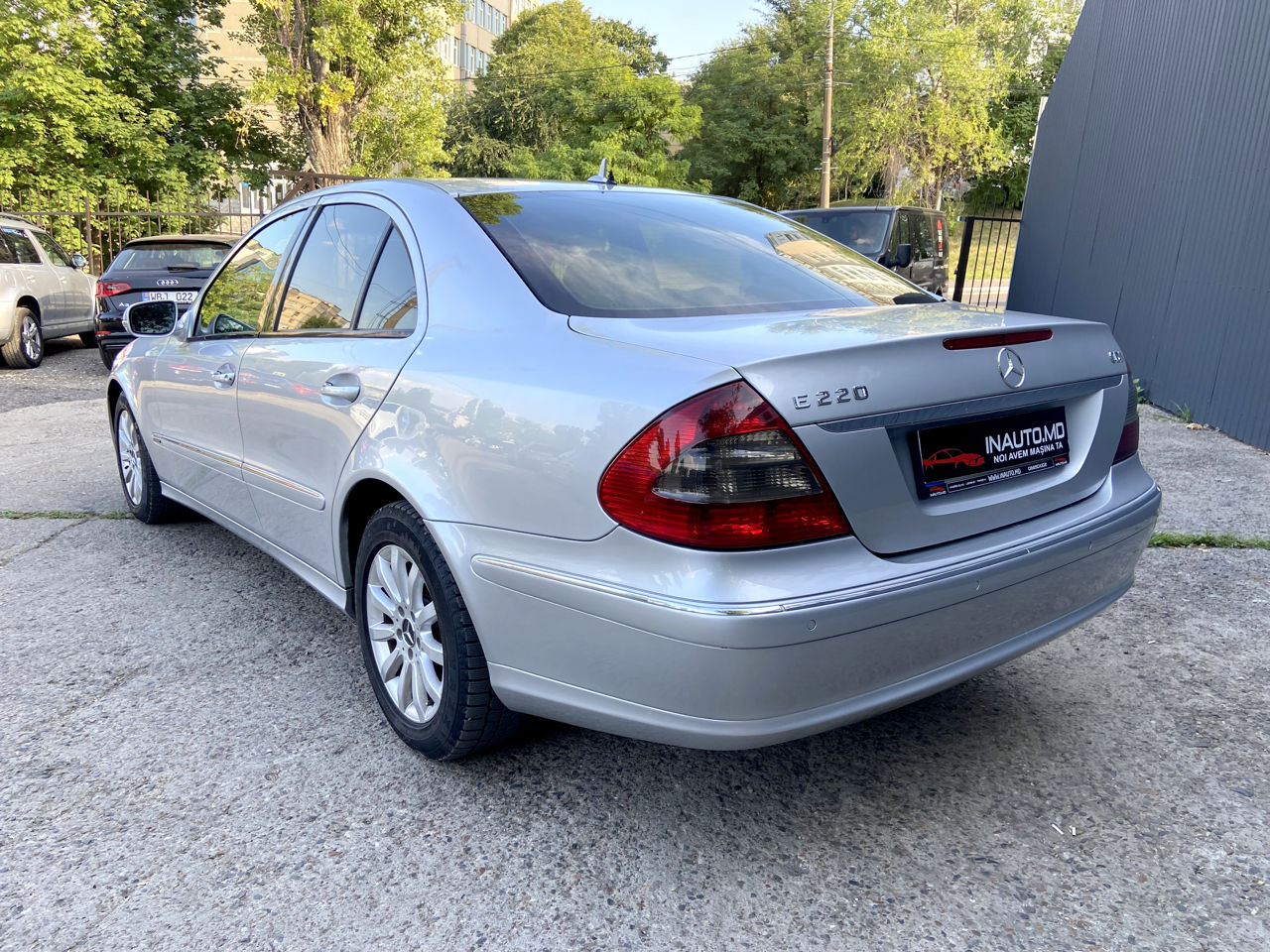 Mercedes E-Class 2007 г. с пробегом 245000 км, Дизель, 10299