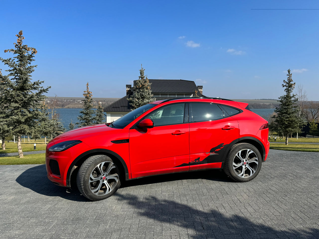 Jaguar E-Pace