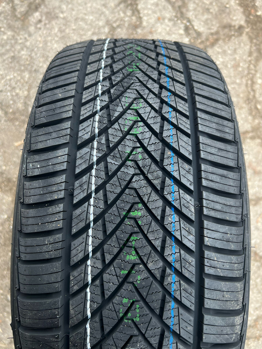 215/40 R17 Tracmax Allseason Trac saver (4 seasons) M+S / Монтаж ...