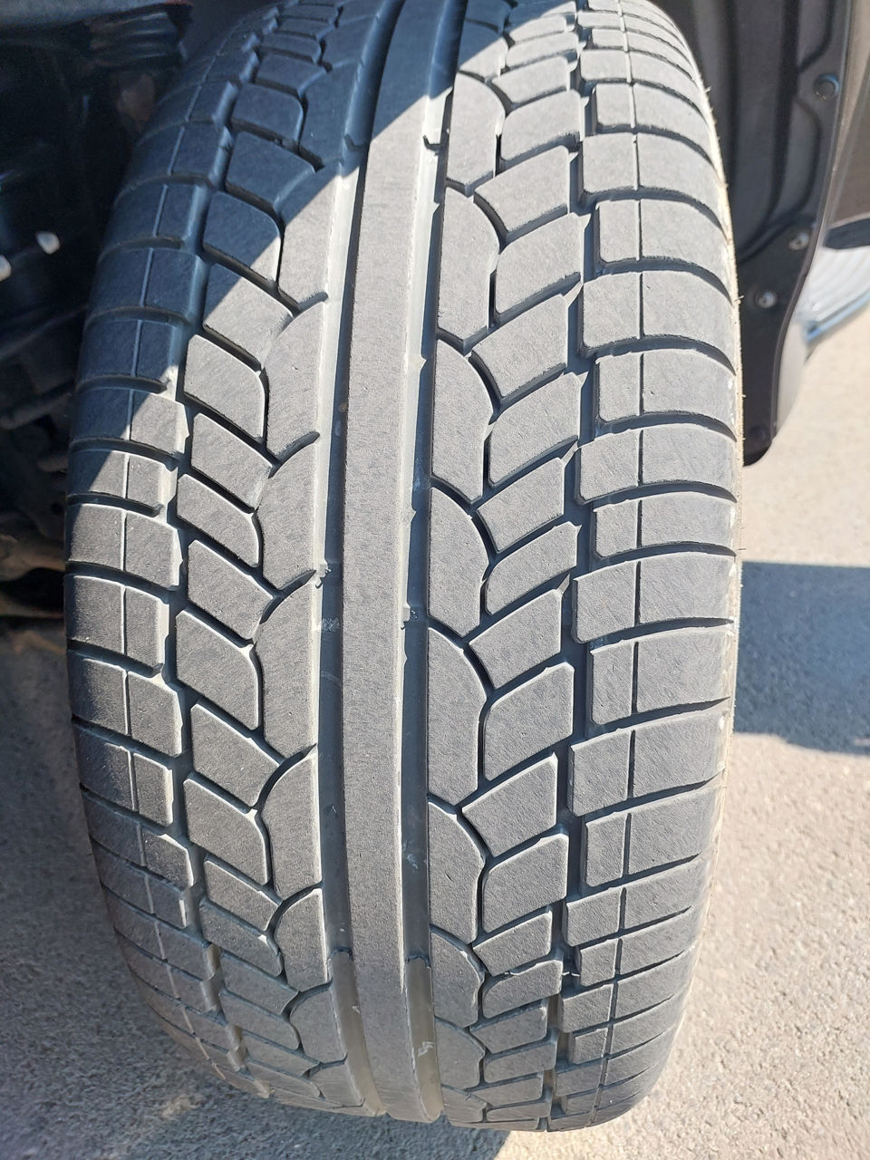 285/50 r20