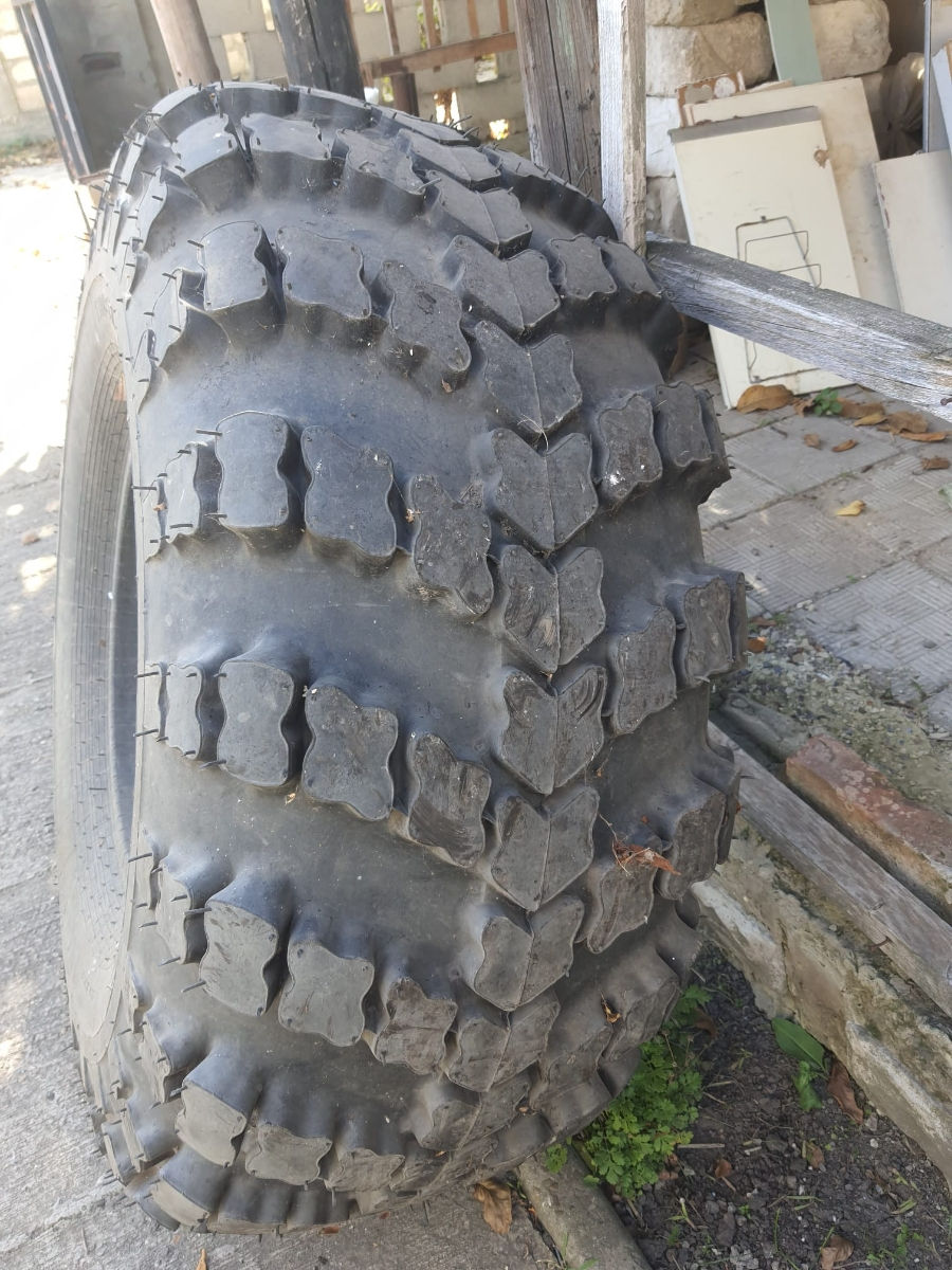 21.00-28 570-711. МОАЗ новое.