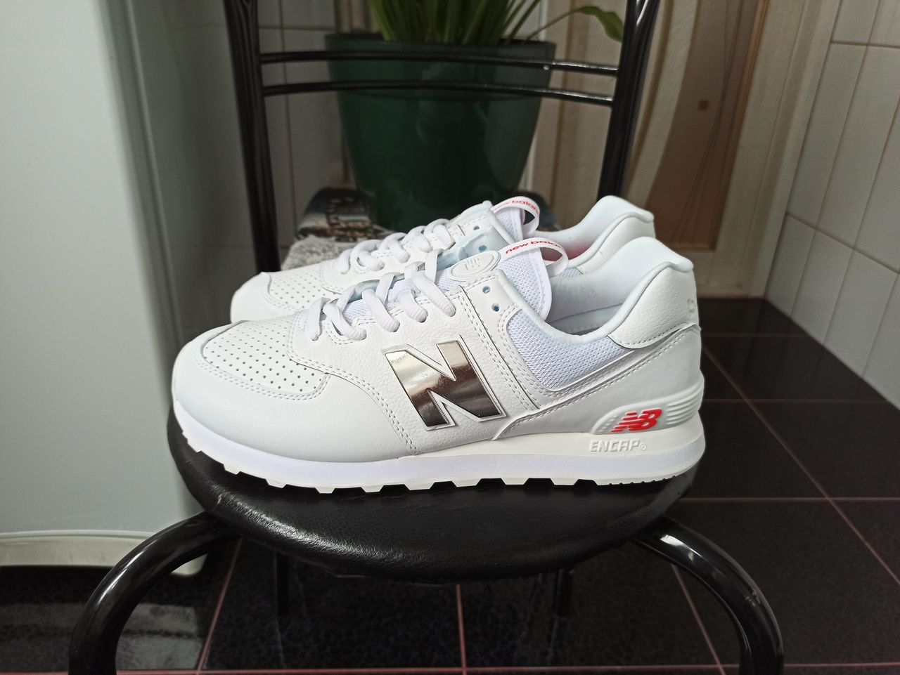Оригинальные кроссовки New Balance