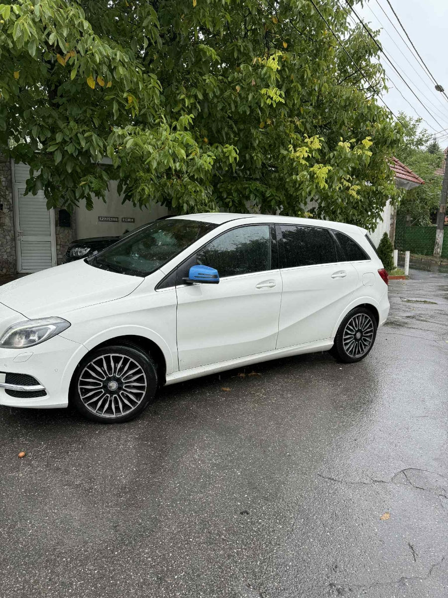 Mercedes B-Class an. 2015 cu rulaj 125000 km, Electricitate, 8900