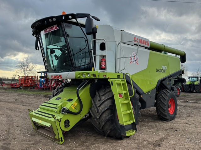 Claas Lexion 750