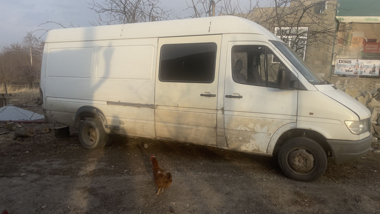 Mercedes Sprinter 412