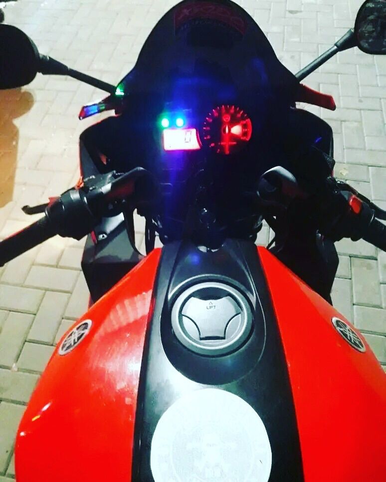Yamaha yzf r125